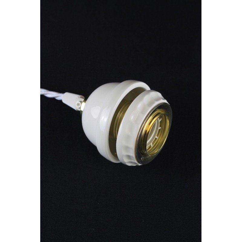 Vintage rustic style pendant lamp holder with braided cable